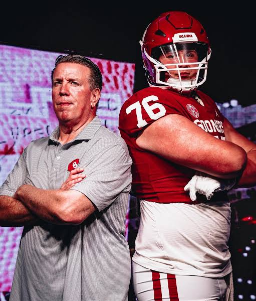 BREAKING: 4-Star Interior Offensive Lineman Noah Best Commits to ...